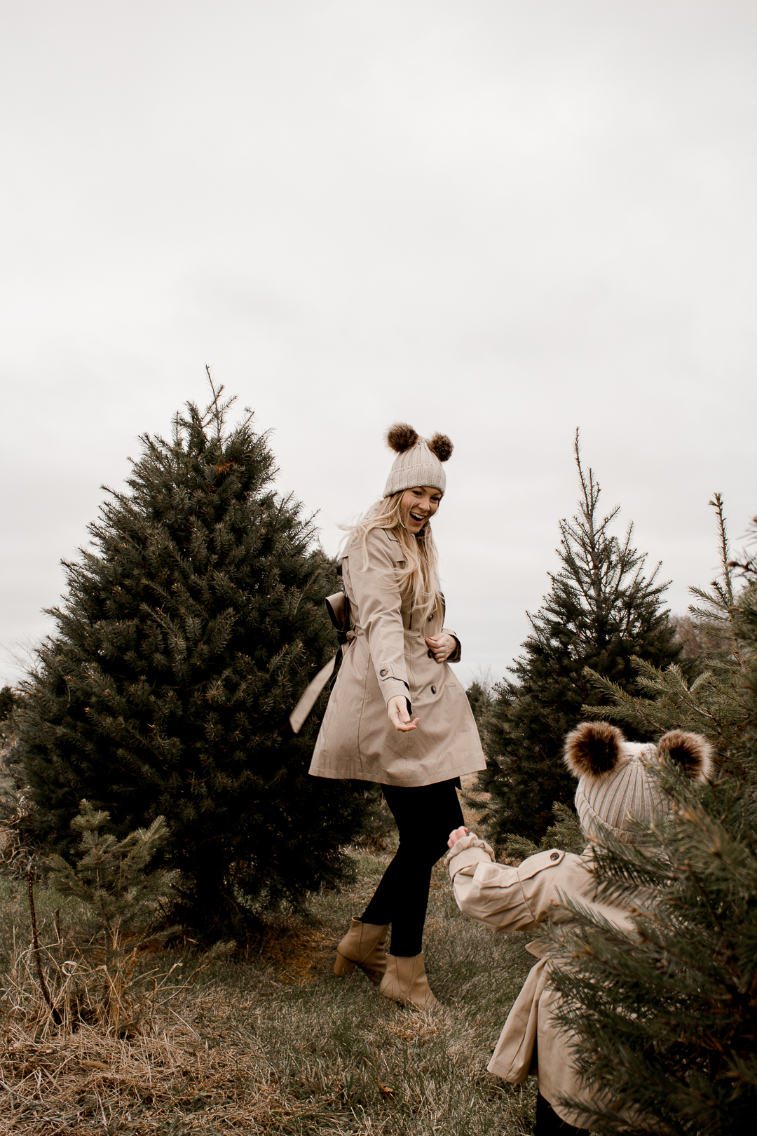 Omaha Christmas Tree Farm | Everley & Me | Omaha Style Blog